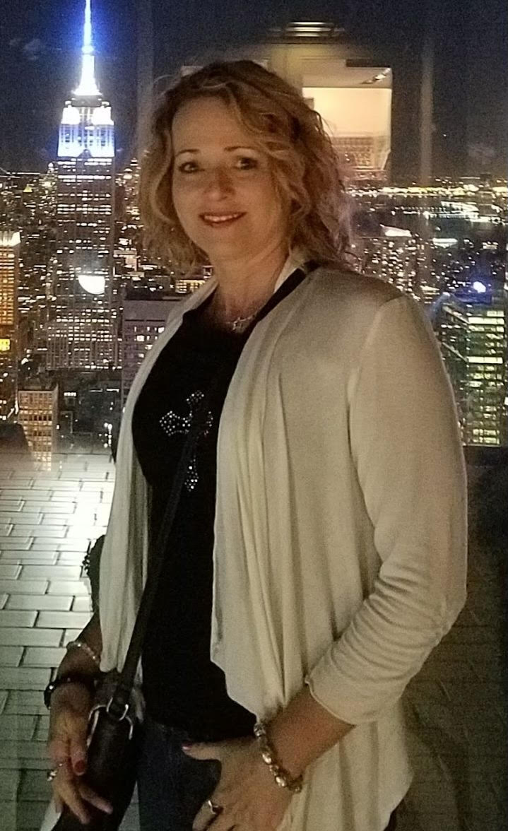 Cheryl Van Deventer Townsend – Brownlie Maxwell