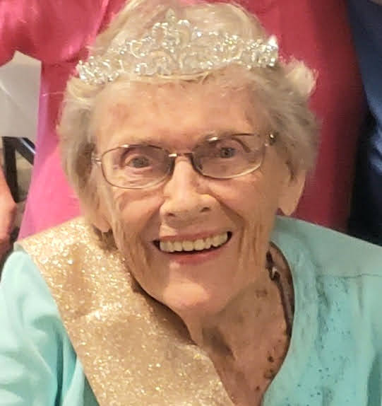 Dorothy “Mona” Campbell Thompson – Brownlie Maxwell